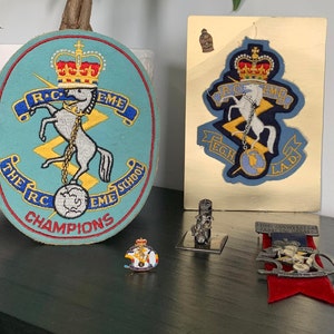 Corps of Royal Canadian Electrical and Mechanical Engineers Badges and ...