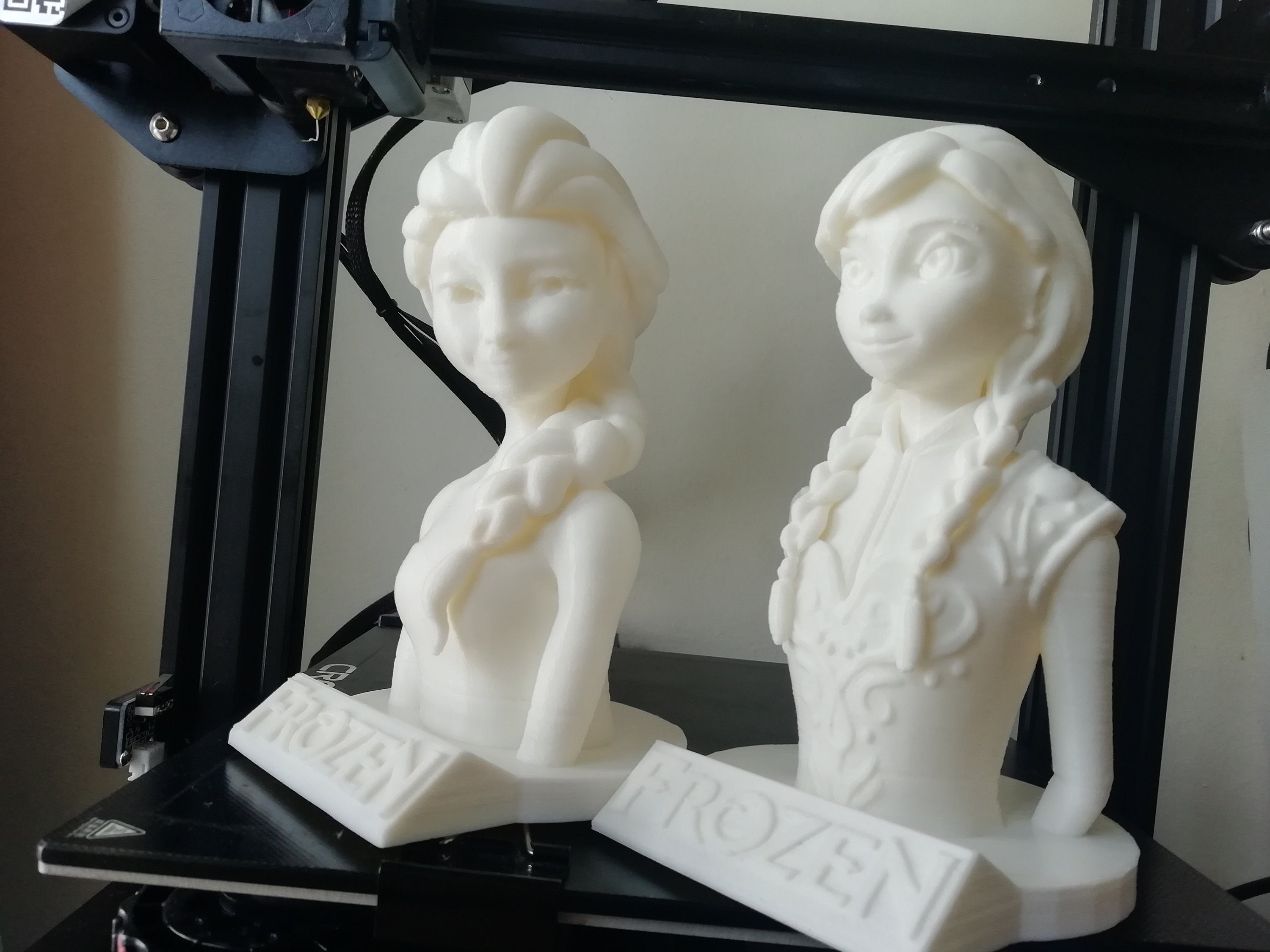 Anna Frozen Statue