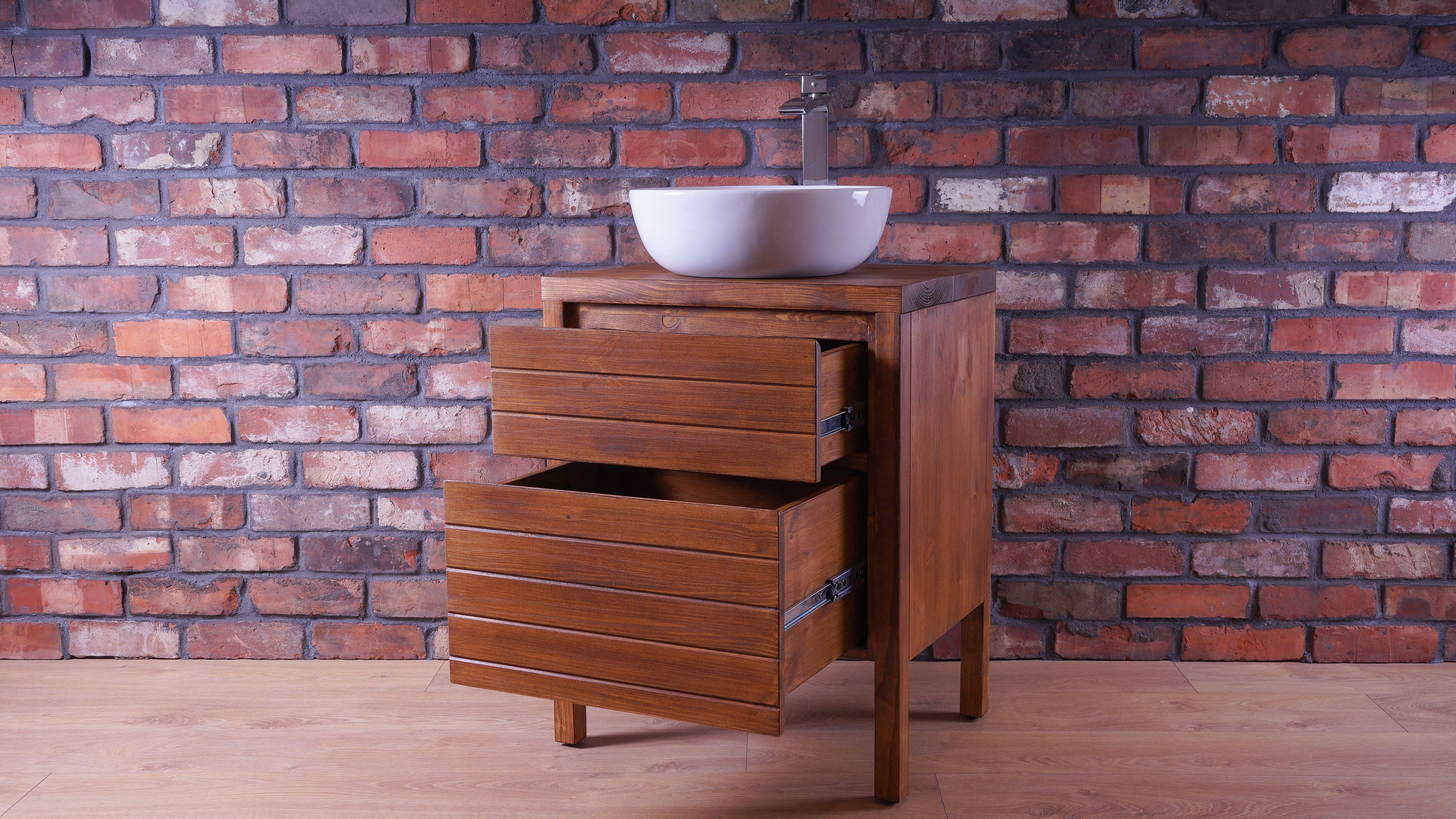 Traditional Bathroom Vanity Unit Freestanding With Double Drawers ...