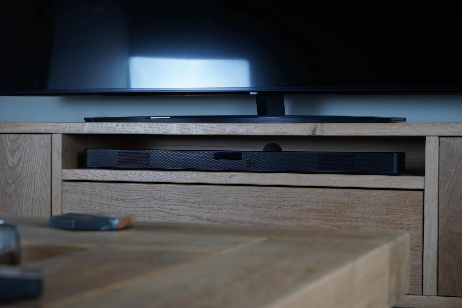 Hand-crafted Large Oak TV Cabinet – Harrods Design - Media Center ...