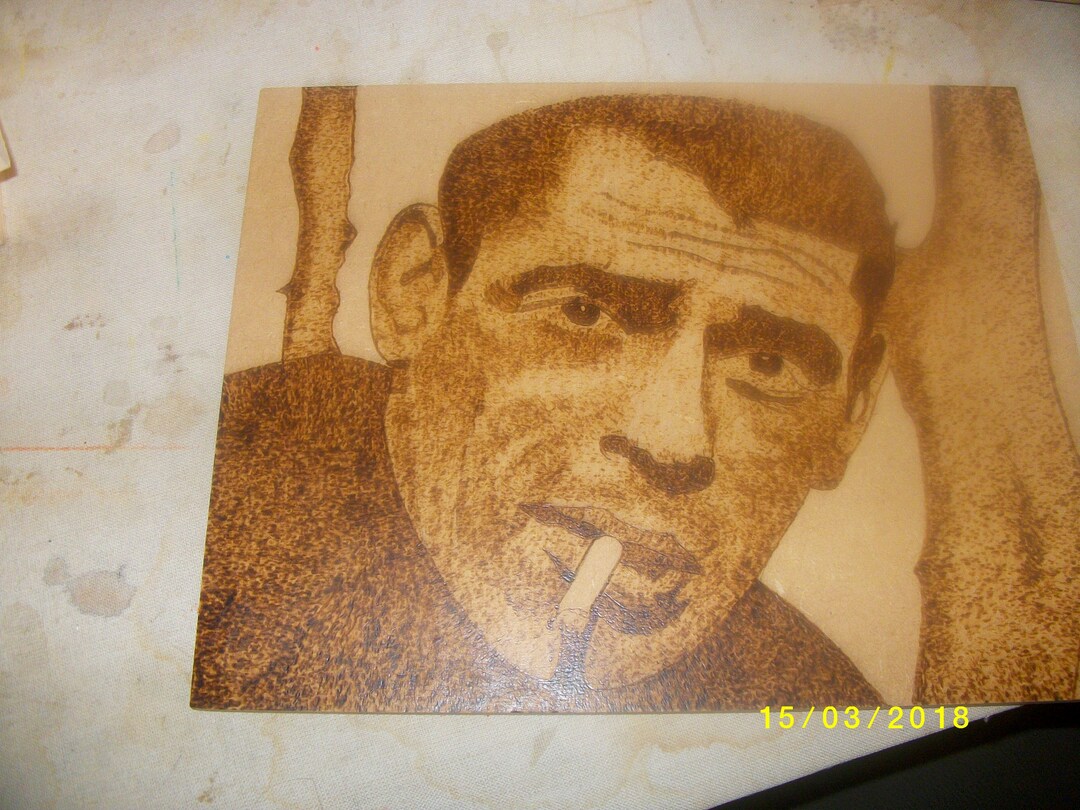 PYROGRAPHY WOOD PORTRAITS - Etsy