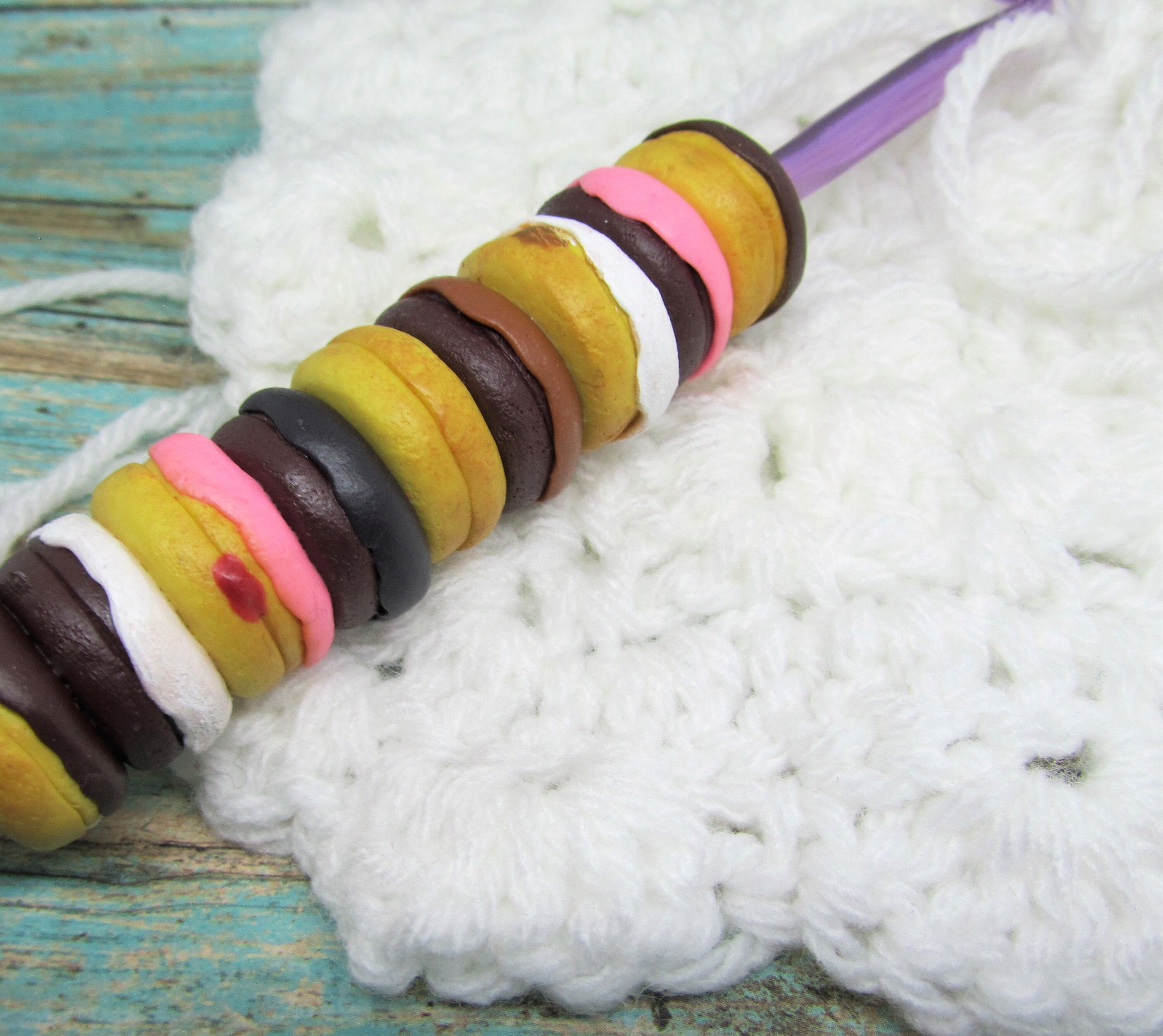 Donut Crochet Hook - Doughnuts - Polymer Clay Crochet Hook - Clay ...