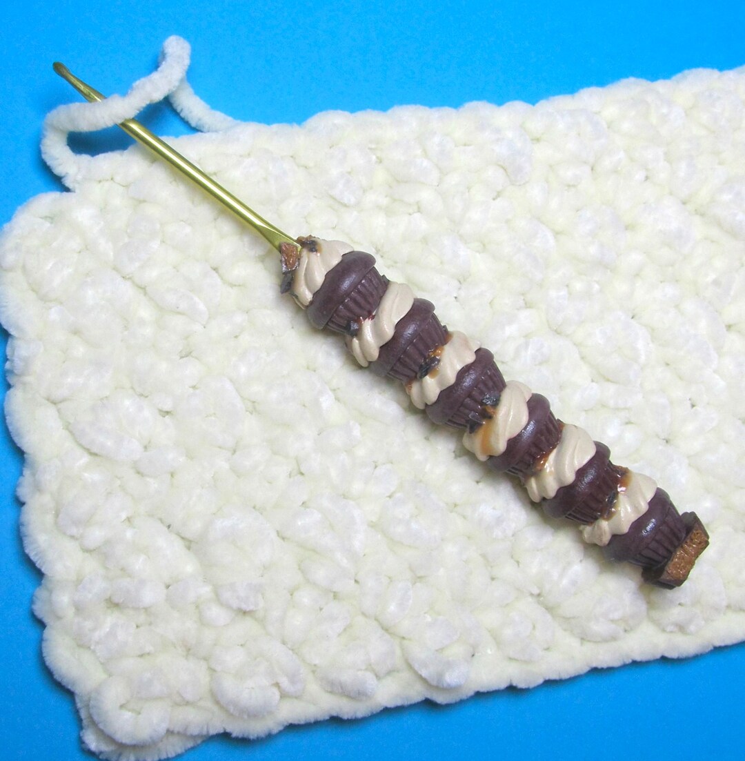 Chocolate Peanut Butter Cupcake Crochet Hook With Handcrafted Clay ...
