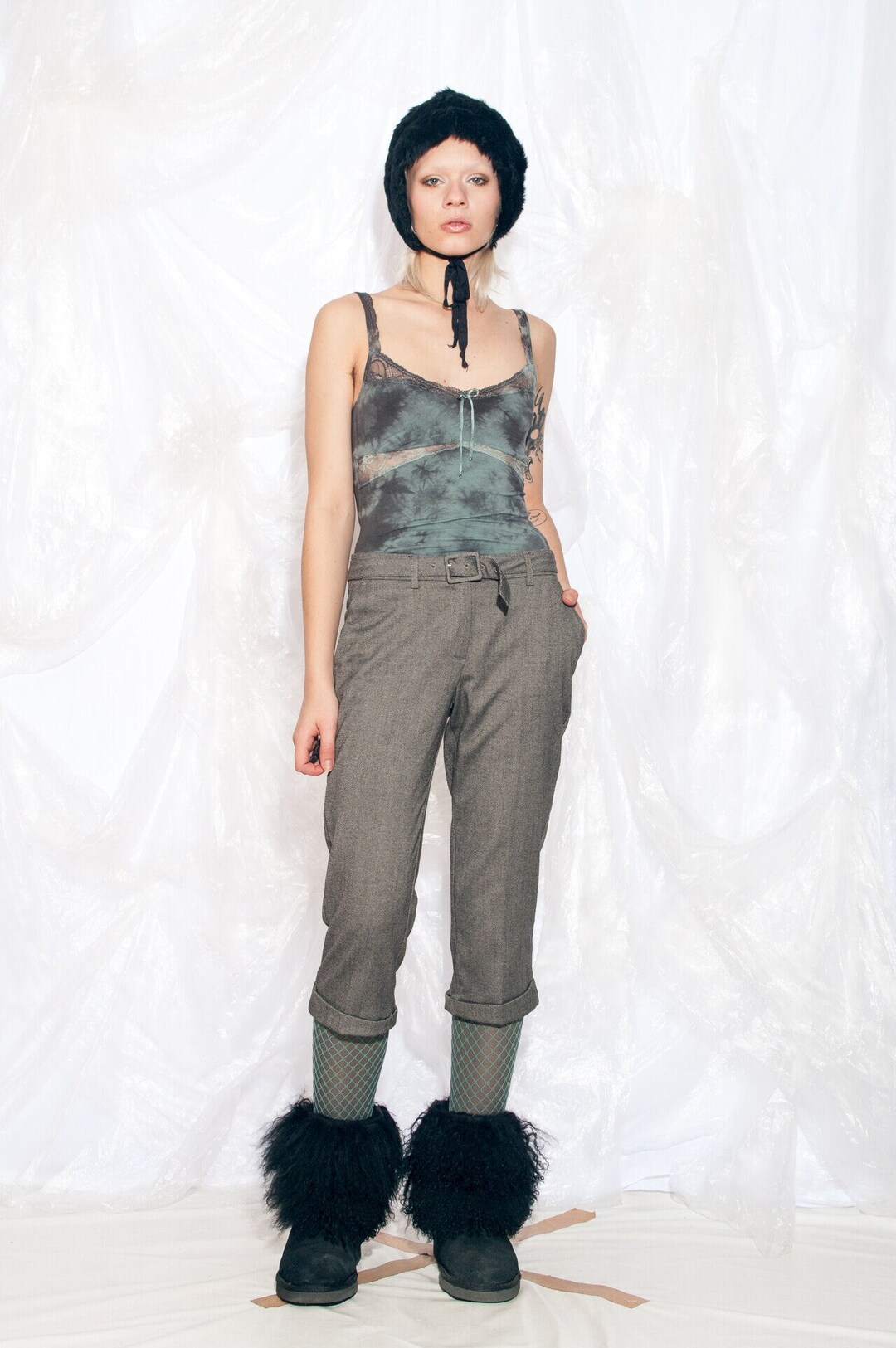 Vintage Y2K Capri Trousers in Grey 2000s Middle Rise Dark Academia ...