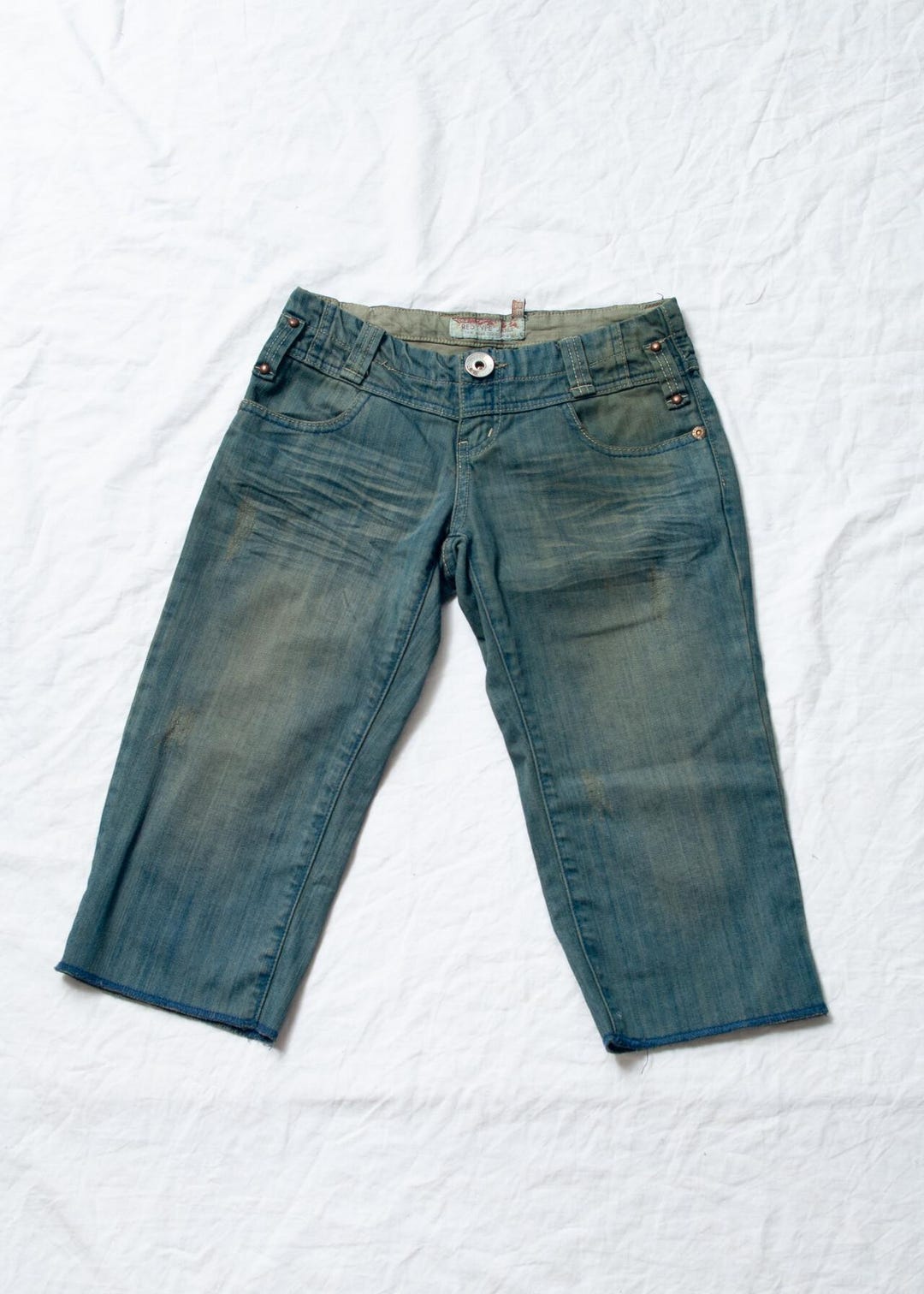 Reworked Vintage Y2K Mud Wash Capri Jeans in Green - 2000s Upcycled Low ...