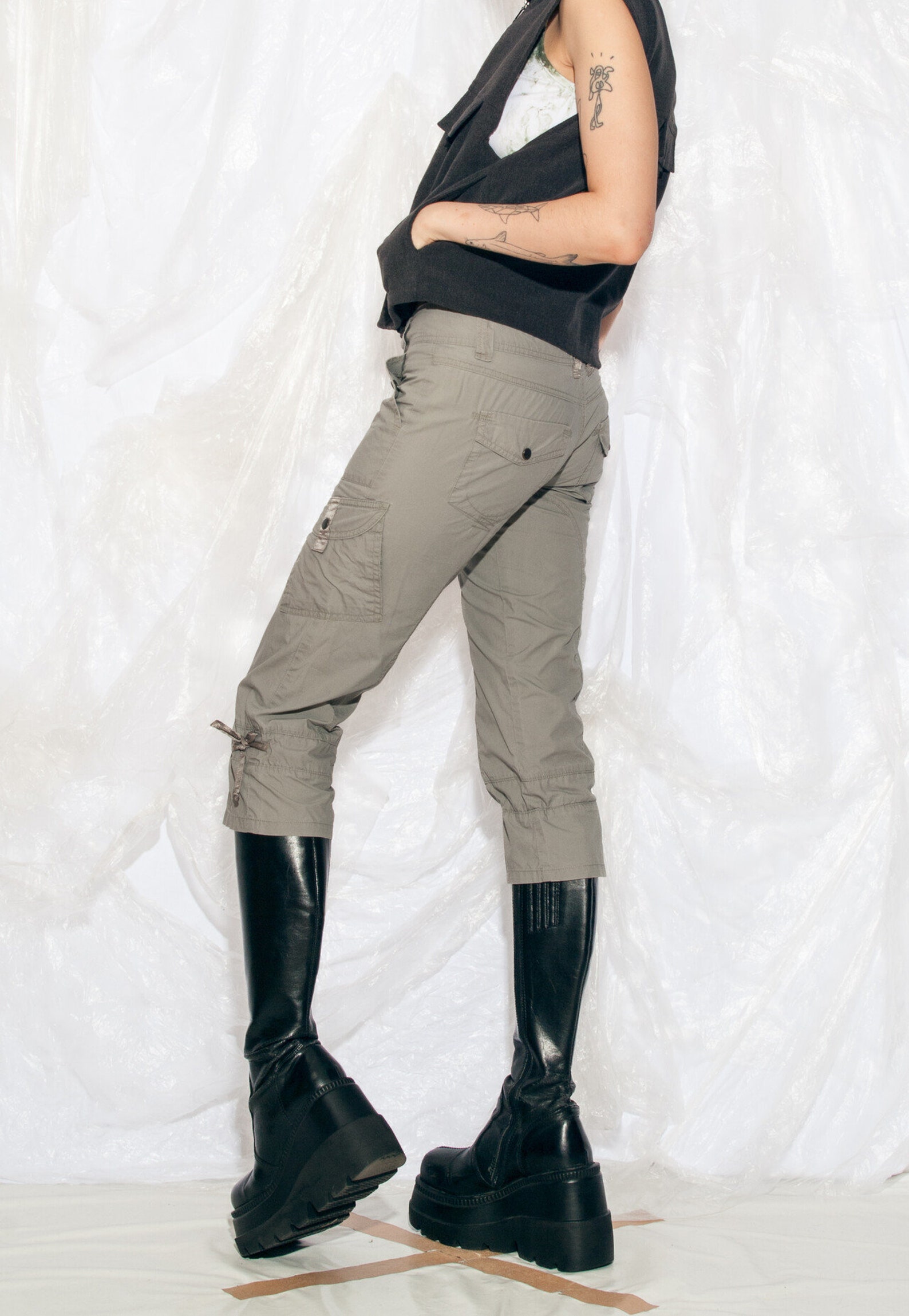 Vintage Y2K Cargo Capri Pants in Grey Green Sporty Coquette 2000s Low ...