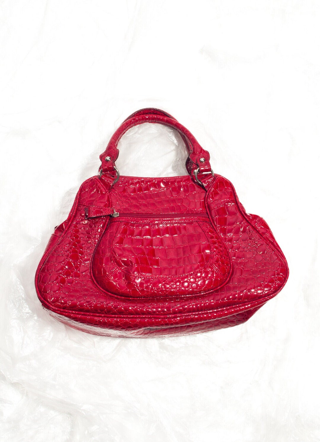 Vintage Y2K Bag in Red Faux Patent Leather 2000s Shoulder Bag Handbag ...