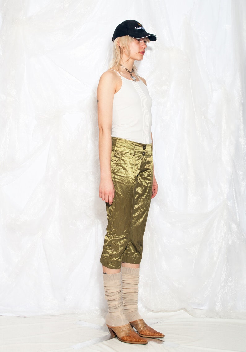 Vintage Y2K Capri Pants in Green Satin 2000s Low Rise Short Knee ...