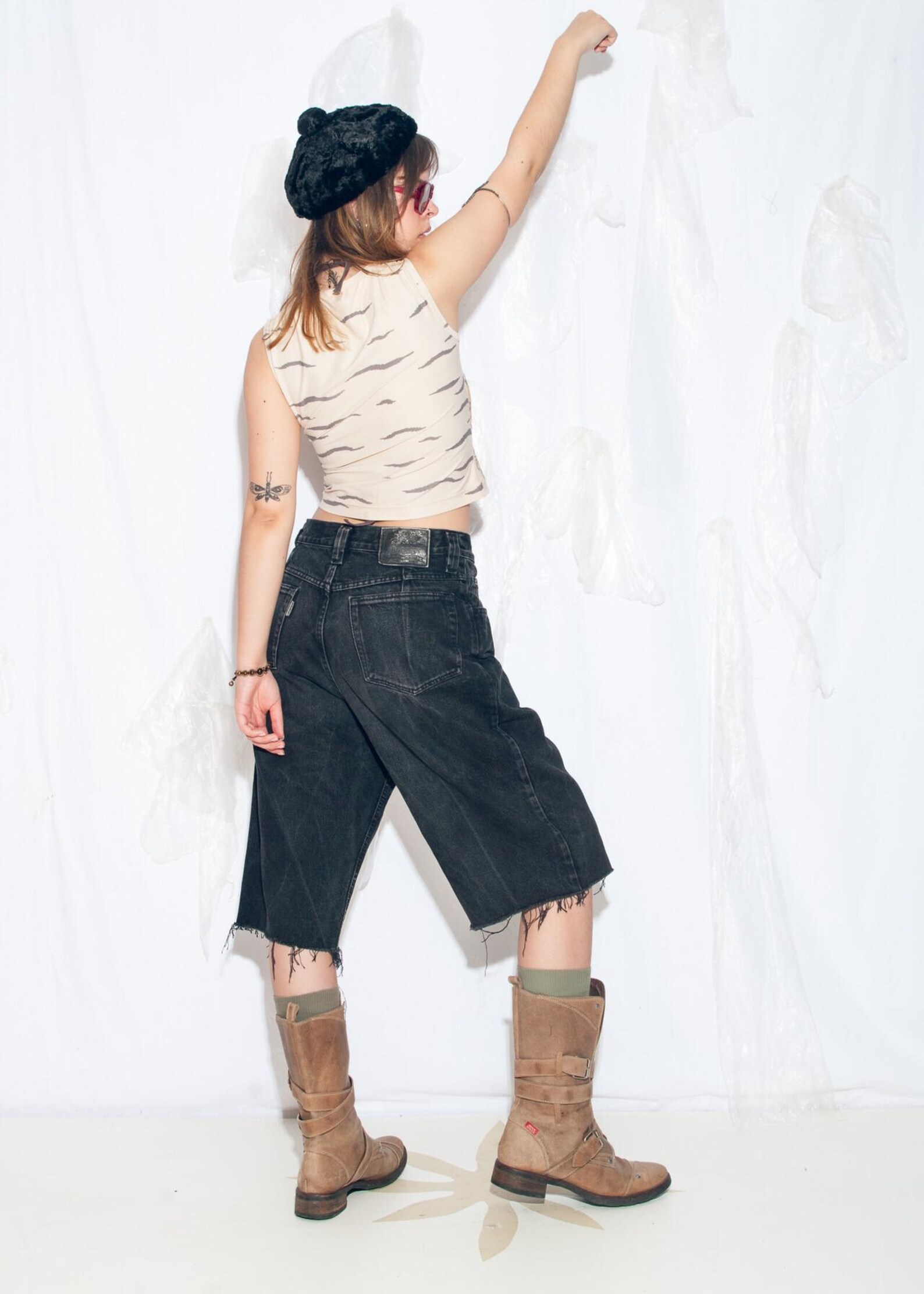 Vintage 90s Denim Shorts in Black - 1990s Angels Wide-leg Jorts - Y2K ...