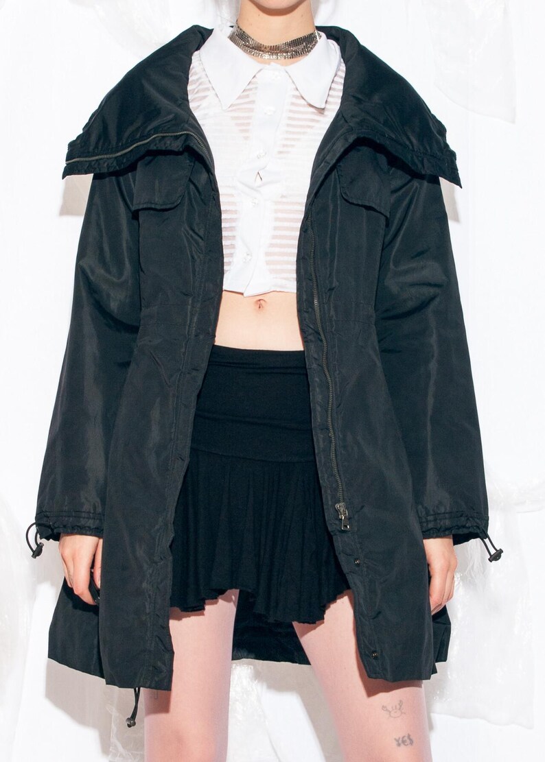 Vintage Parachute Jacket Y2K Trench Coat in Black 2000s Chunky Gorpcore ...