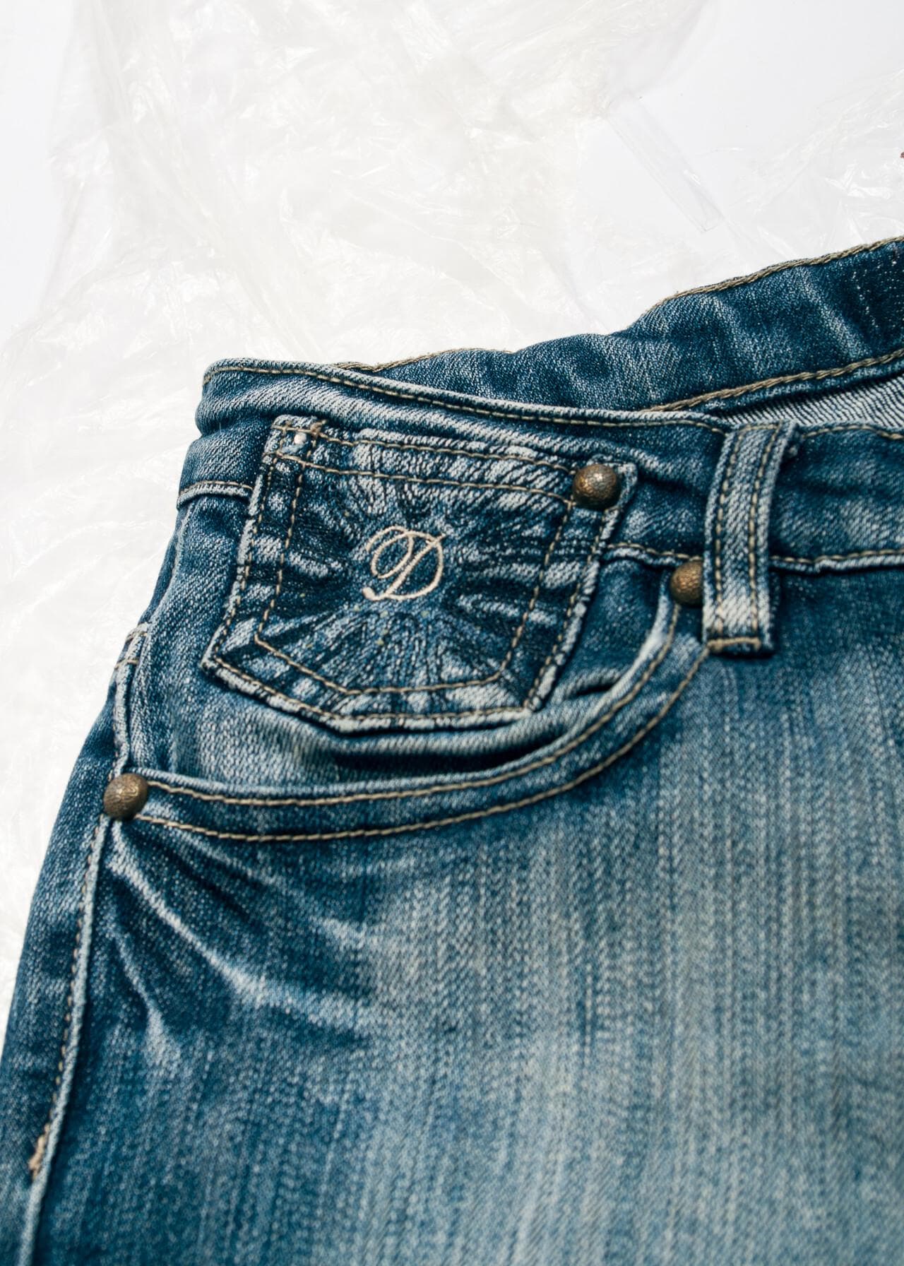 Vintage Y2K Capri Jeans in Stonewashed Blue 2000s Low Rise Denim Short ...