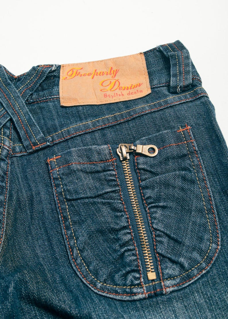 Vintage Y2K Freeparty Denim Capri Jeans in Blue - 2000s Low Waist Slim ...