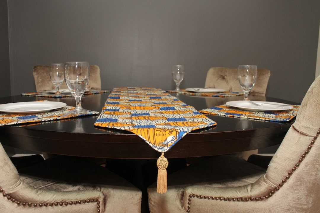 4 Placemats and 1 Table Runner Set - Etsy