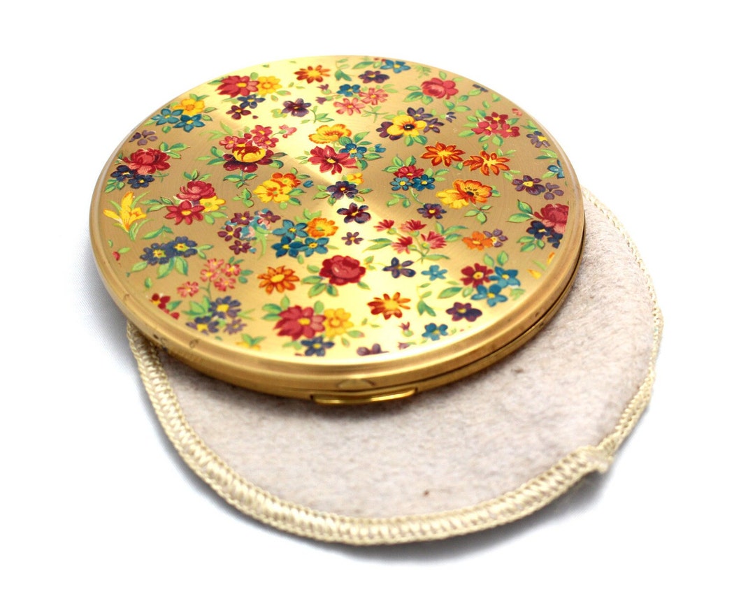 Vintage Powder Compact Circa Mid-1950s - Etsy