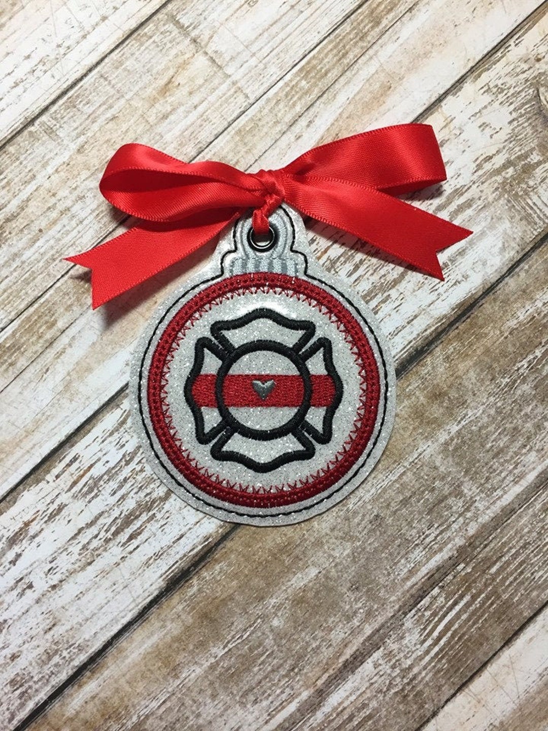 Fire Dept Red Line Christmas Tree Ornament Gift Tag ITH Machine ...