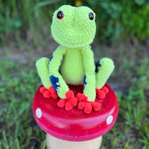 Fred the Tree Frog, Crochet Pattern, Crochet Frog, Frog Pattern ...