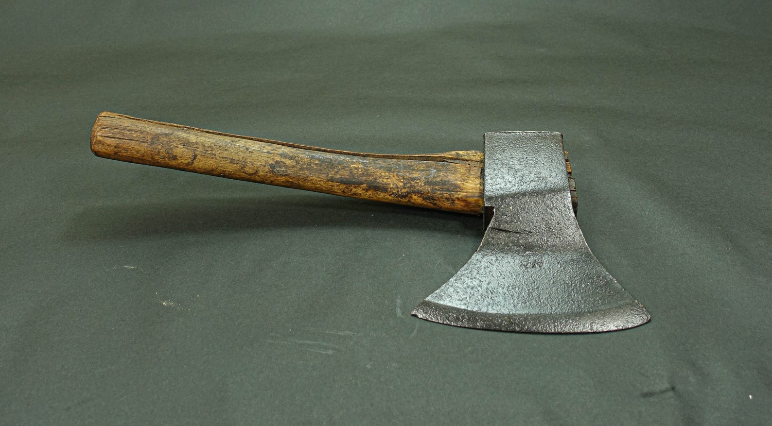 ANTIC Goosewing Bearded Broad German Hatchet Axe Head Handmade Forged ...