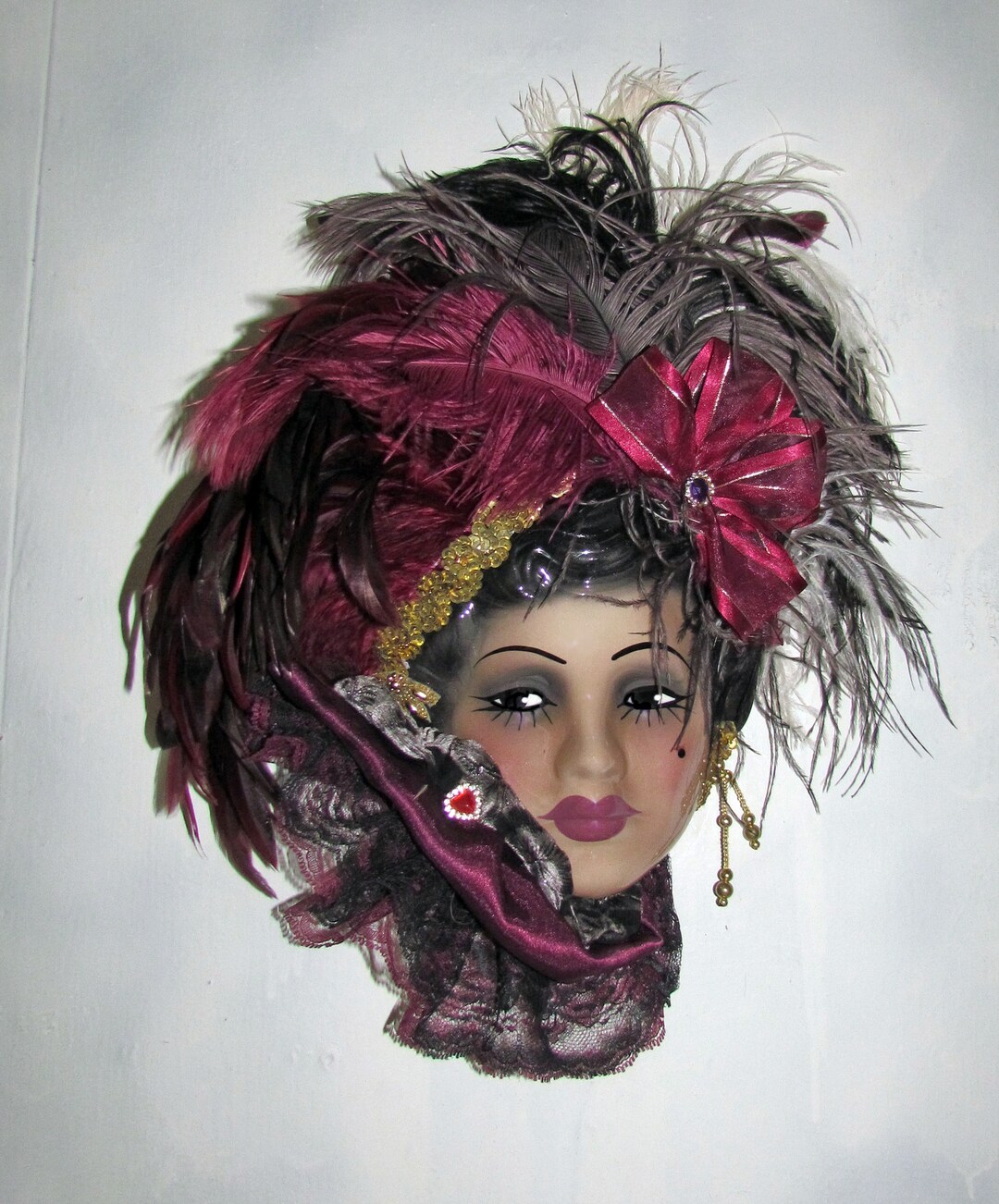 Unique Creations Large Face Women of Color, Black Lady Face Mask Wall ...