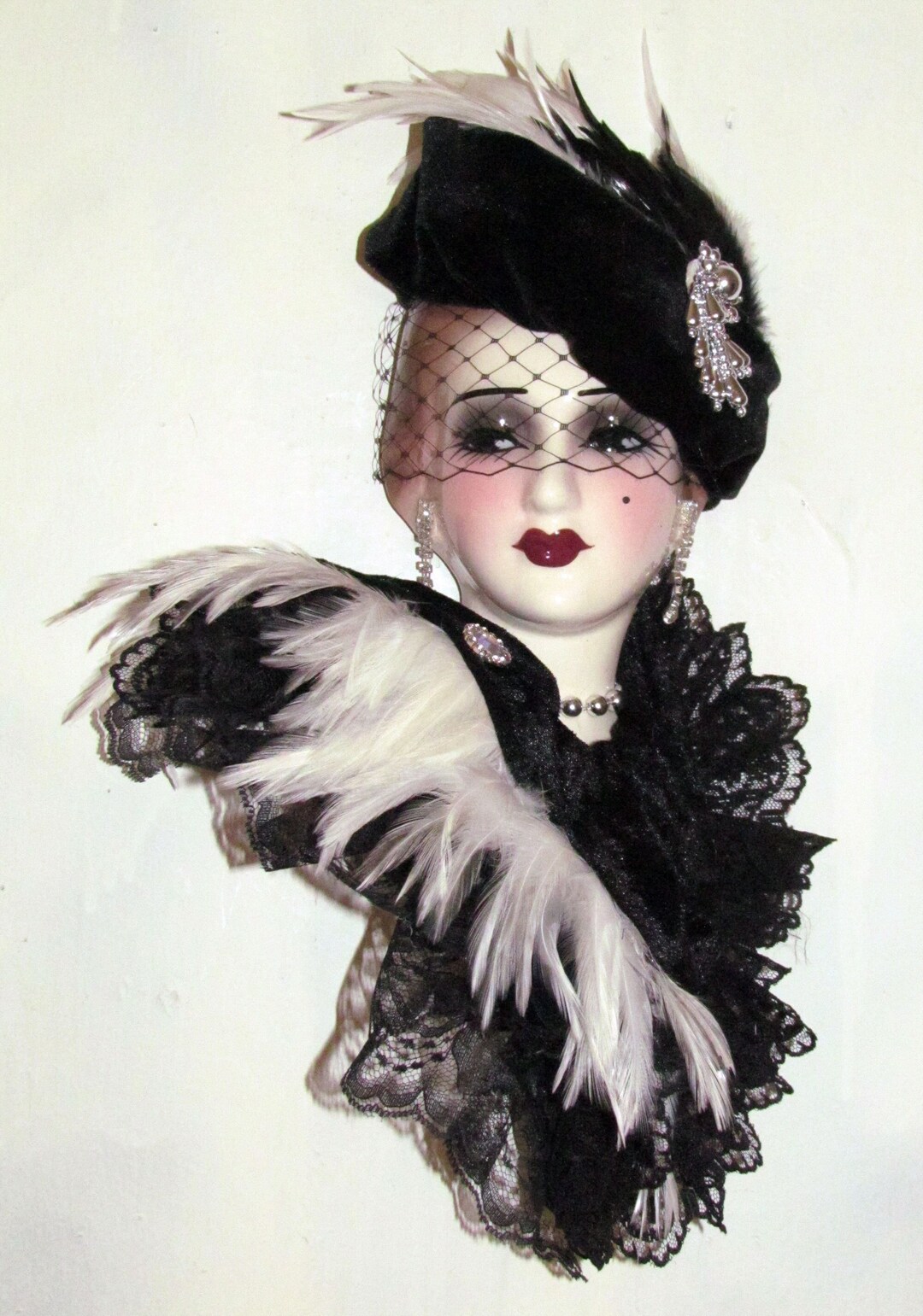 Unique Creations Limited Edition Victorian Lady Face Mask Wall Hanging ...