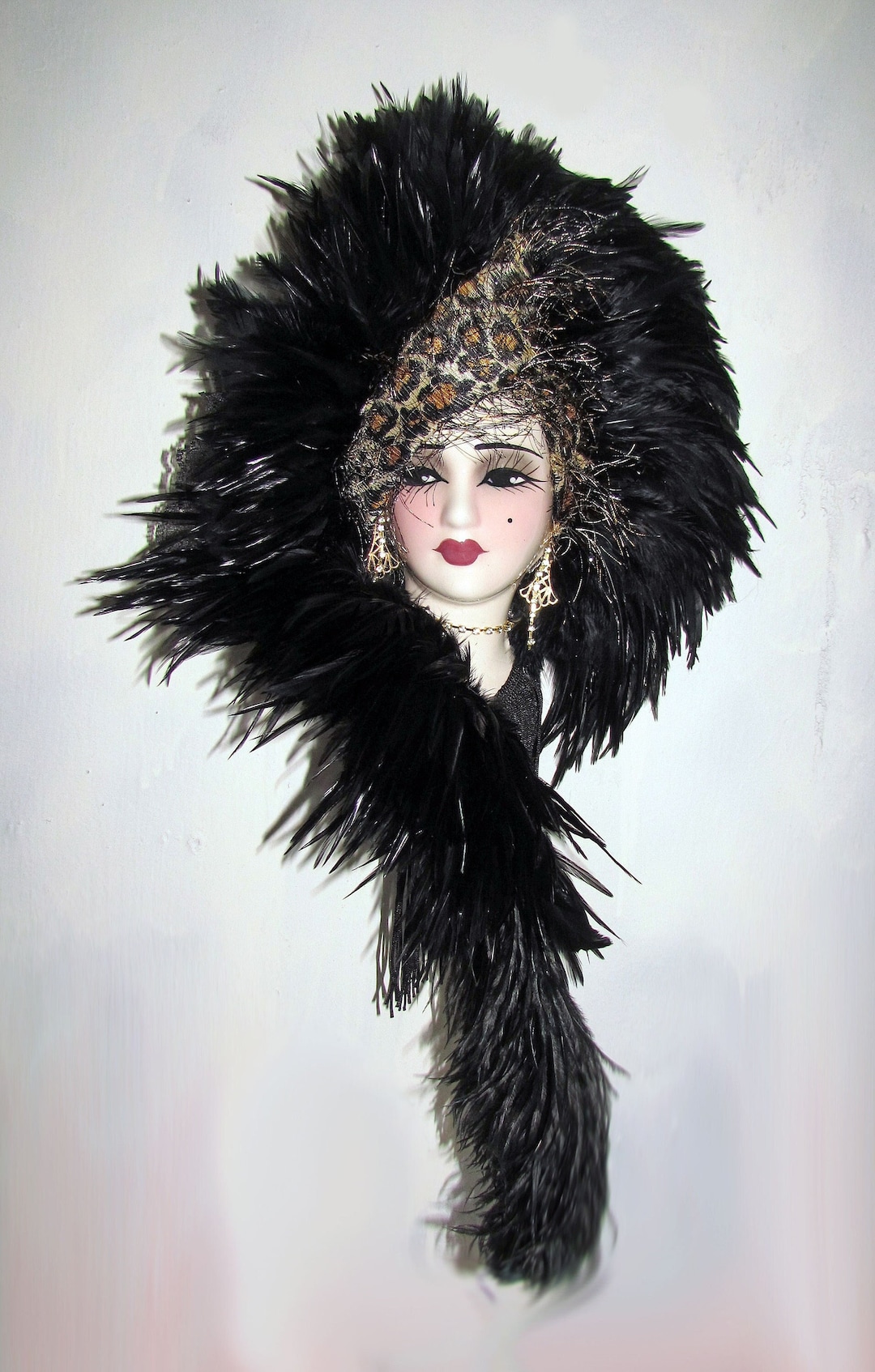 Unique Creations Limited Edition Lady Face Mask Wall Art, Wall Hanging ...