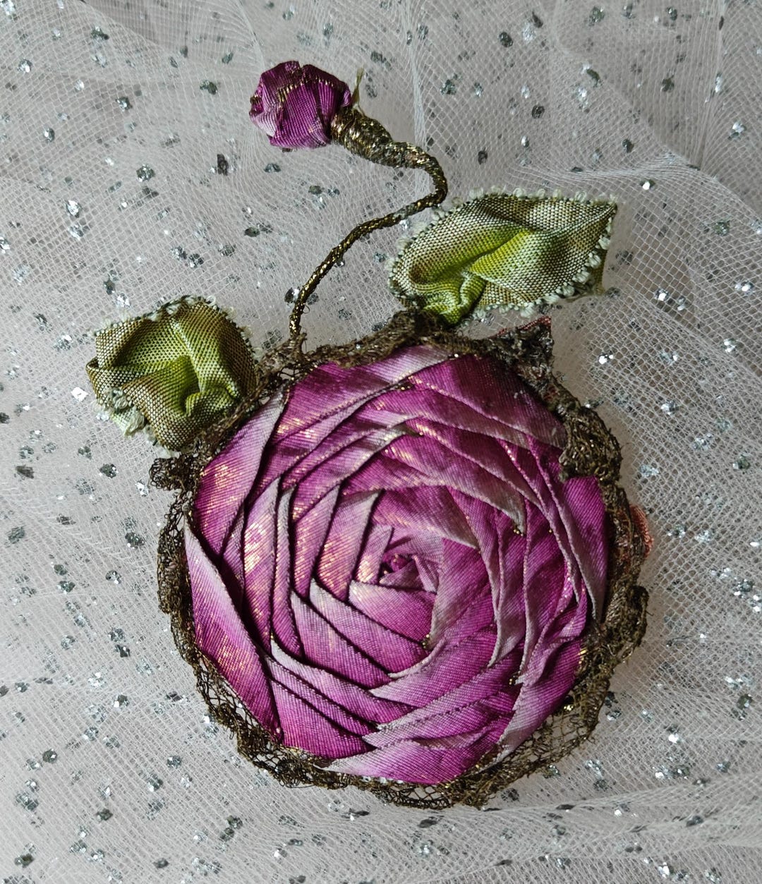 Lovely Antique Metal Ombre Ribbonwork Rose & Rosebud Gold Metal Lace ...