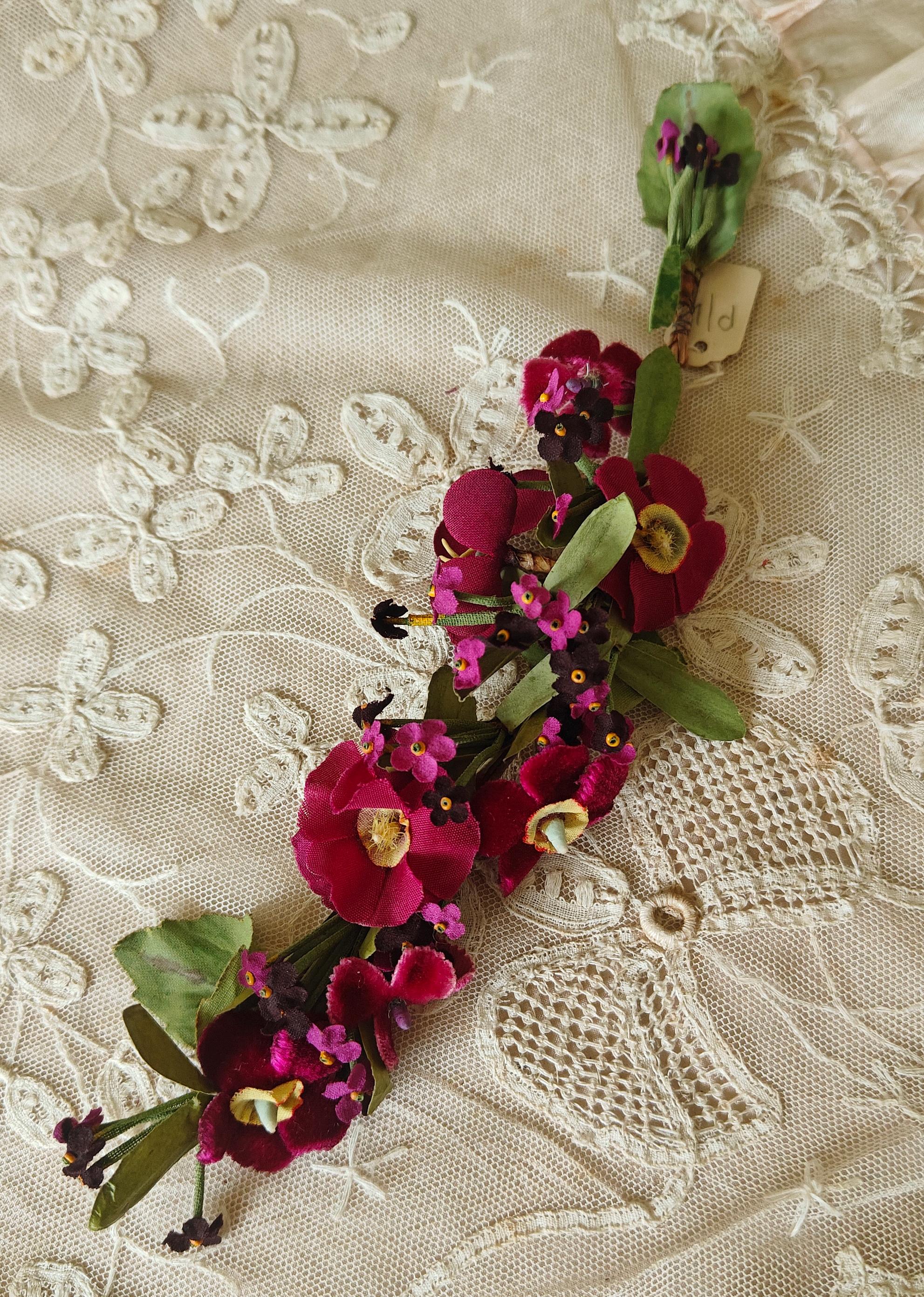 Antique FRENCH Millinery Cloth & VELVET Floral Small Garland Forget Me ...