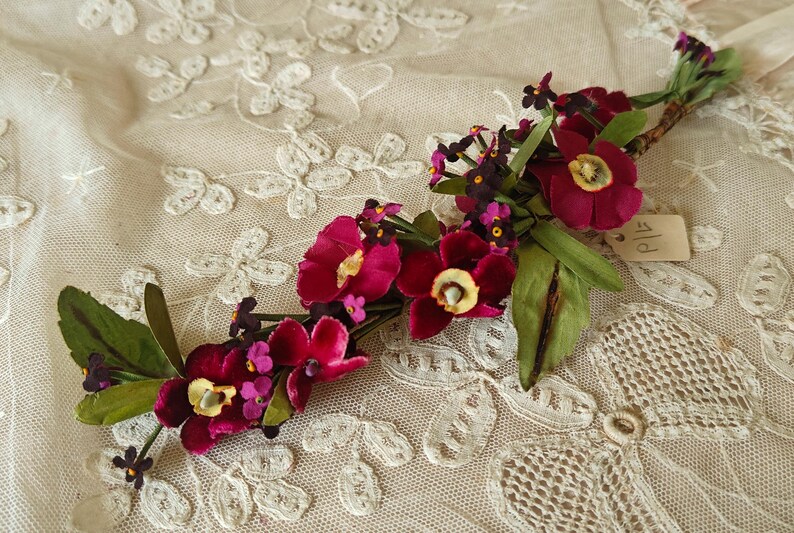 Antique FRENCH Millinery Cloth & VELVET Floral Small Garland Forget Me ...