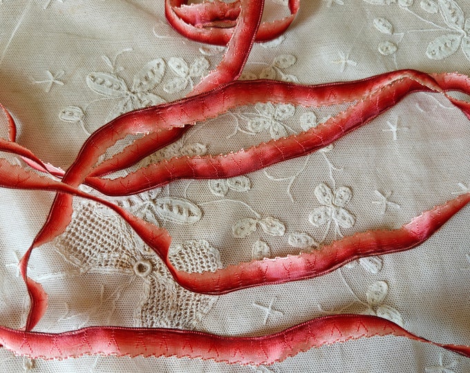 Antique Red Pink Ombre Wired Edge Edwardian Ribbon 7/16" Wide by the ...