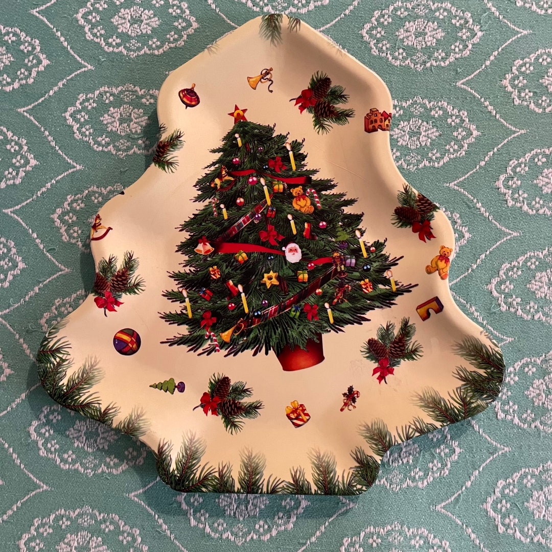 Plastic Father Christmas Nibbles Tray. Winter Scene Display Plate. Tree ...