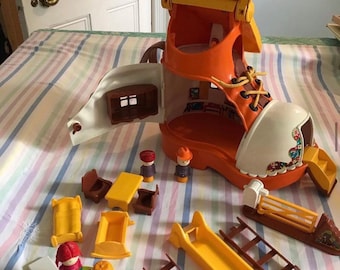 Boot House | Etsy UK