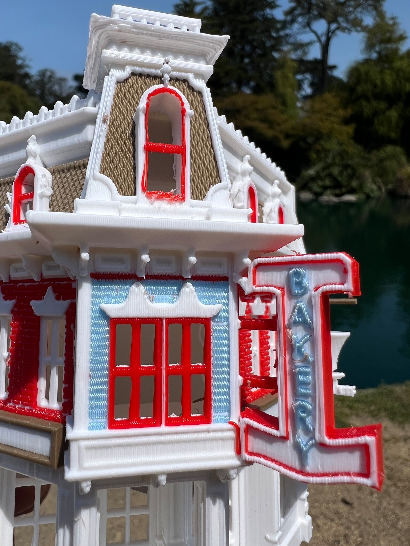 COLOR Miniature Ho-scale Victorian Main Street Blue Ribbon Bakery ...