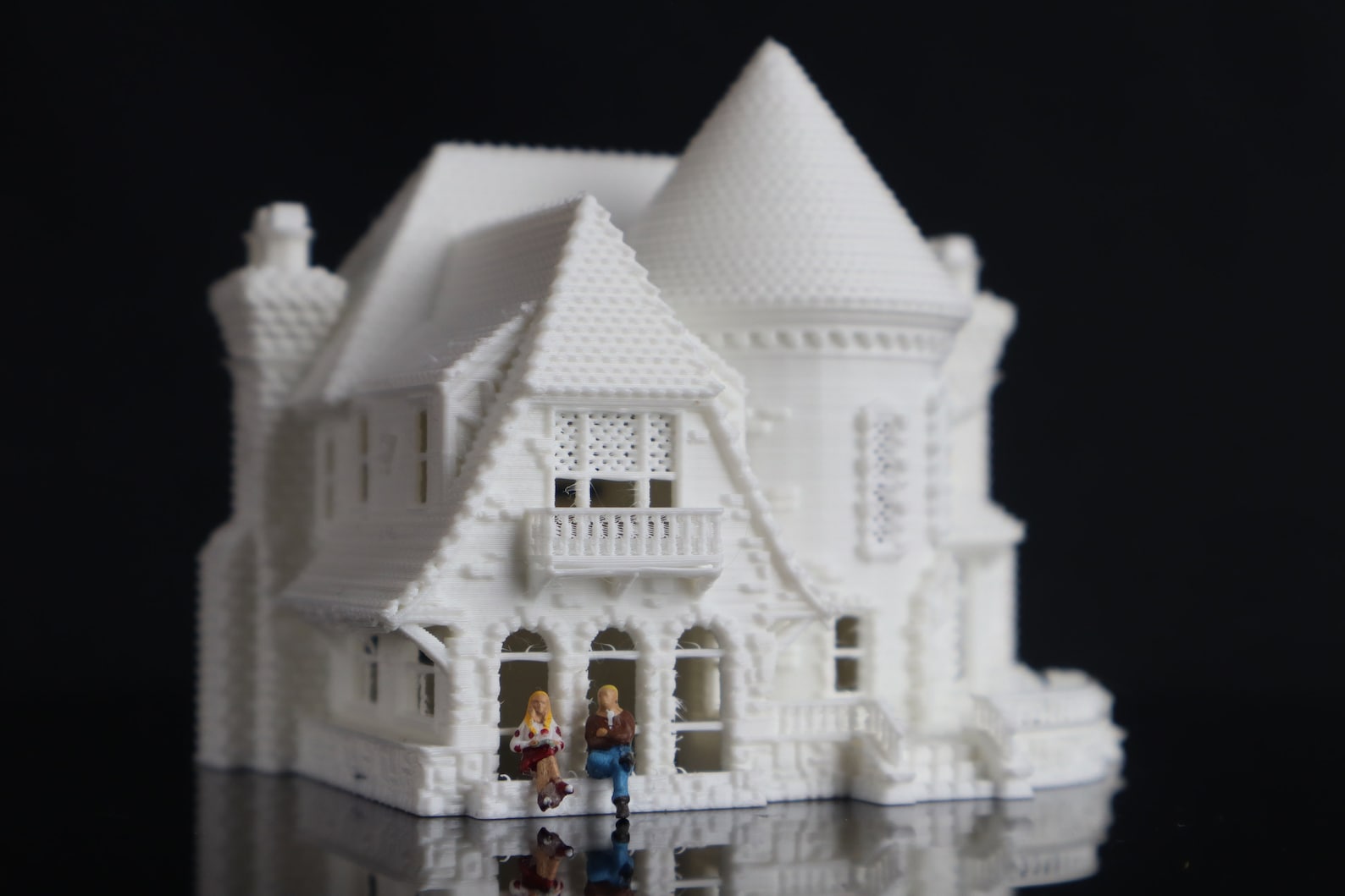 Small Tudor Style "castle House" White N-scale 1:160 by Gold Rush Bay ...