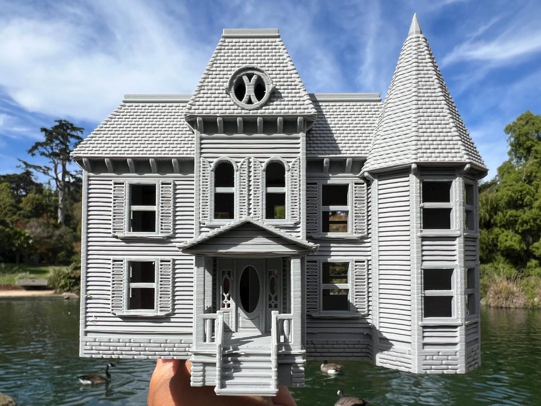 Miniature #38 Gray Ho-scale Neibolt House IT Victorian Mansion Built ...