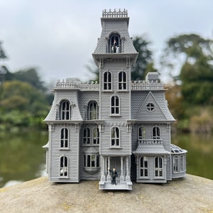 Miniature #37 Gray N-scale Addams House Victorian Mansion Nevermore ...