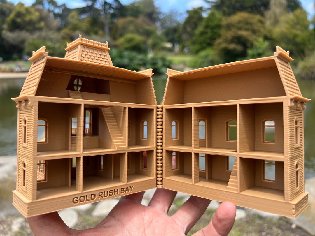 Miniature Victorian Collection #40 - Opening Brown Psycho Bates Motel ...
