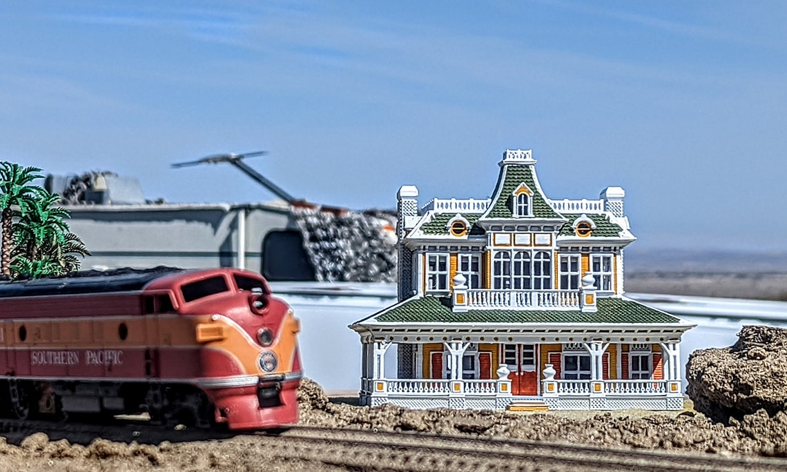 Ho-scale Miniature #15 Petticoat Hotel 1:87 Scale Built Assembled - Etsy