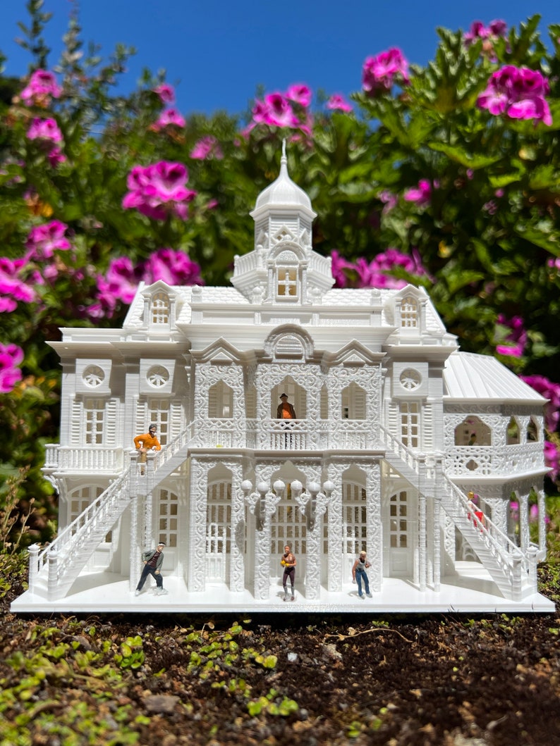 Miniature Ho-scale Port Royal Estate of New Orleans Assembled - Etsy