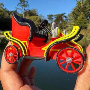 COLOR Miniature Mr. Toad’s Car Ride Vehicle Theme Park Built W/seating ...