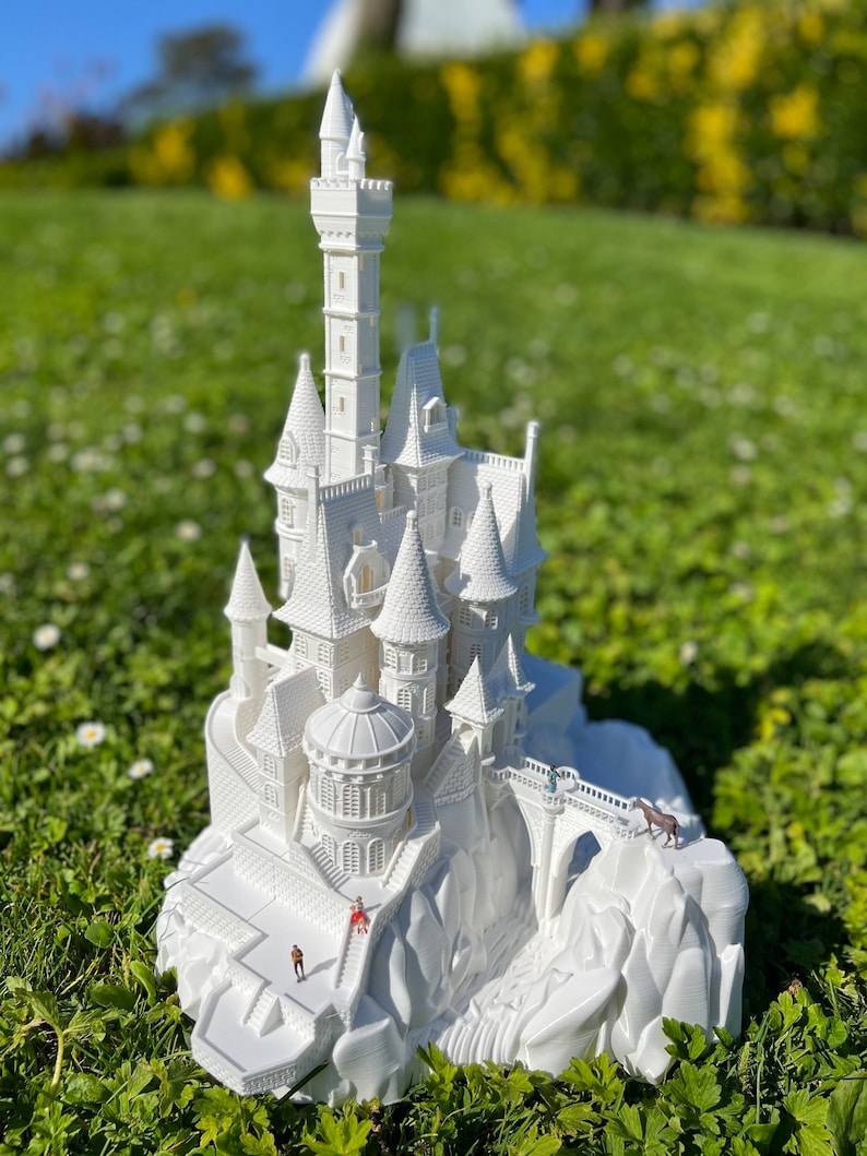 Large Beast Castle HO 1/87 Scale House Beauty - Etsy