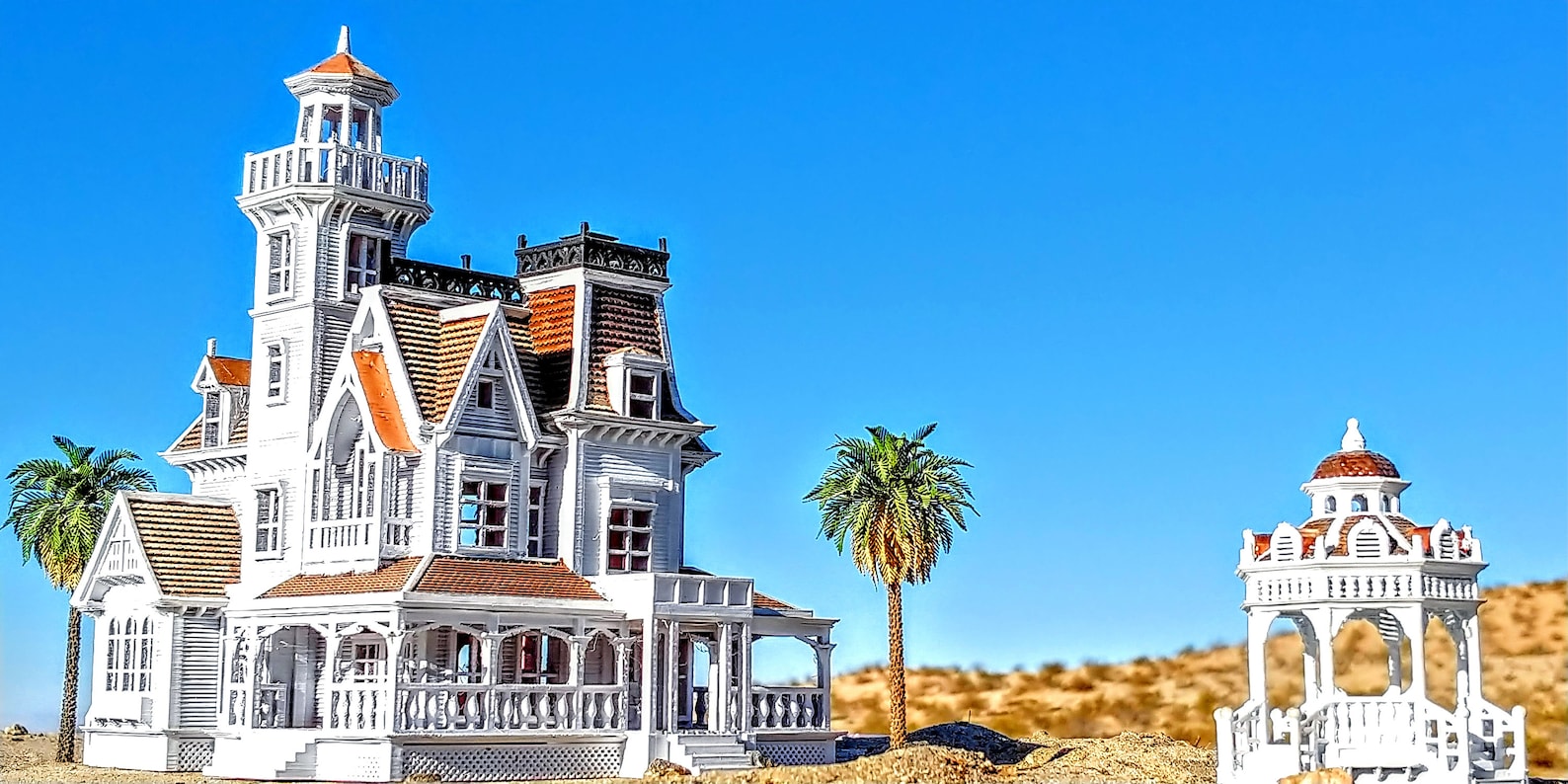 Miniature HO Scale Practical Witch Magic Victorian20 House - Etsy