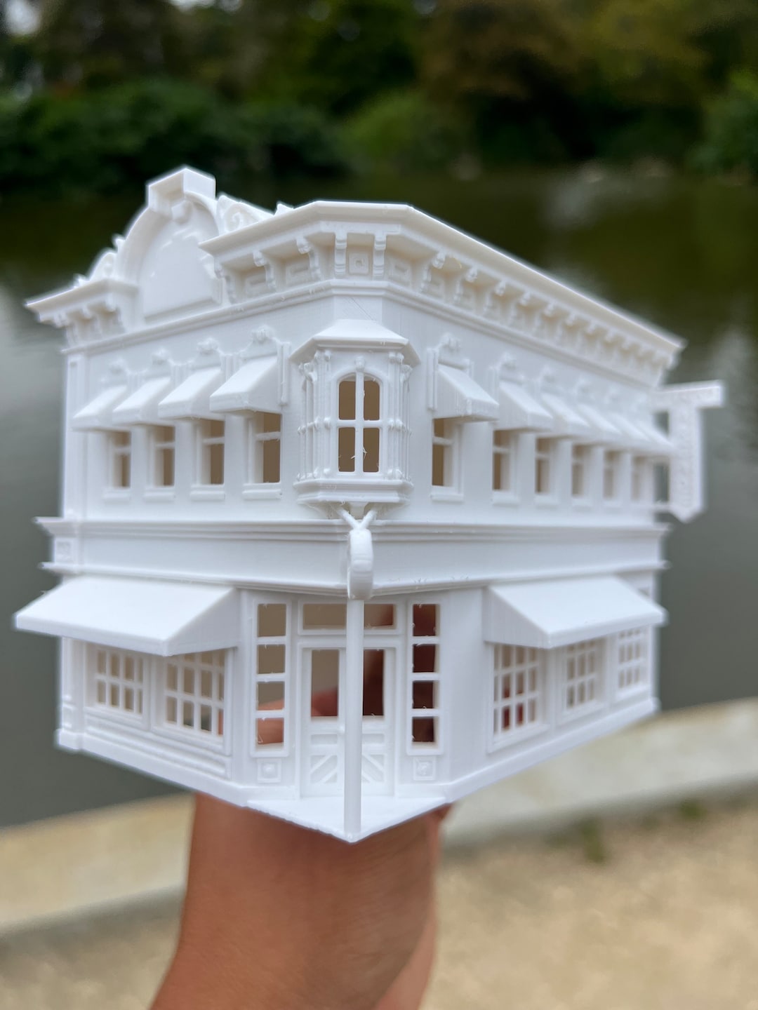 Miniature Ho-scale Victorian Main Street Clock Shop Building Assembled ...