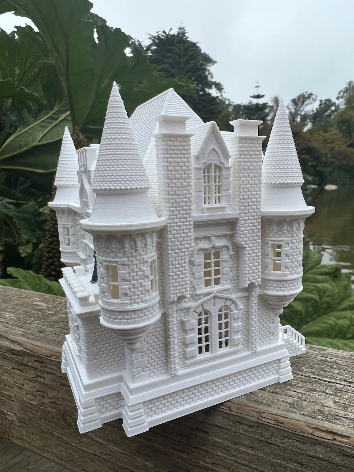 Miniature Ho-scale Château Sams White 1:87 by Gold Rush Bay - Etsy