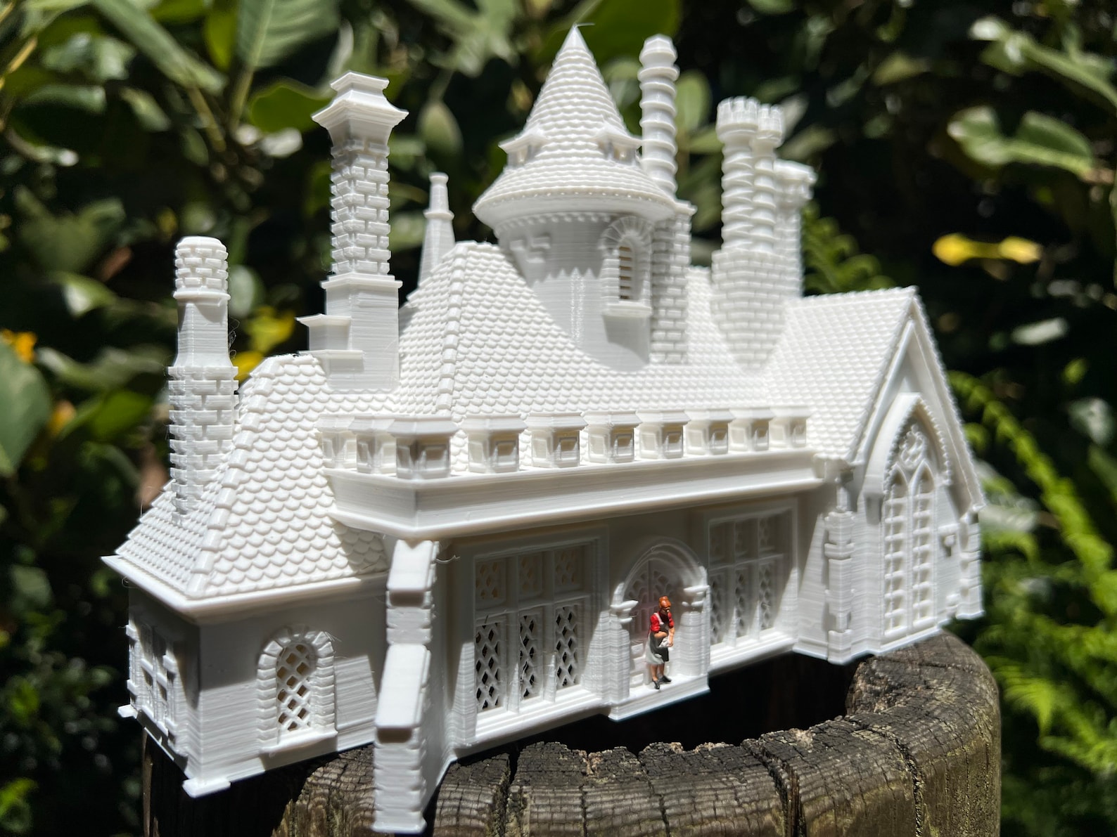 Miniature Ho-scale English Manor Tudor Hall Castle White 1:87 Model by ...