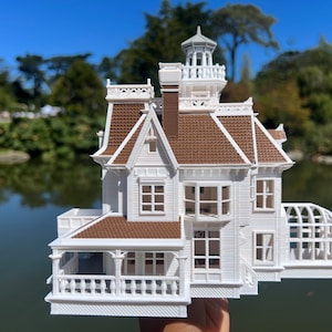 COLOR Miniature Ho-scale Practical Magic Victorian House Built and ...