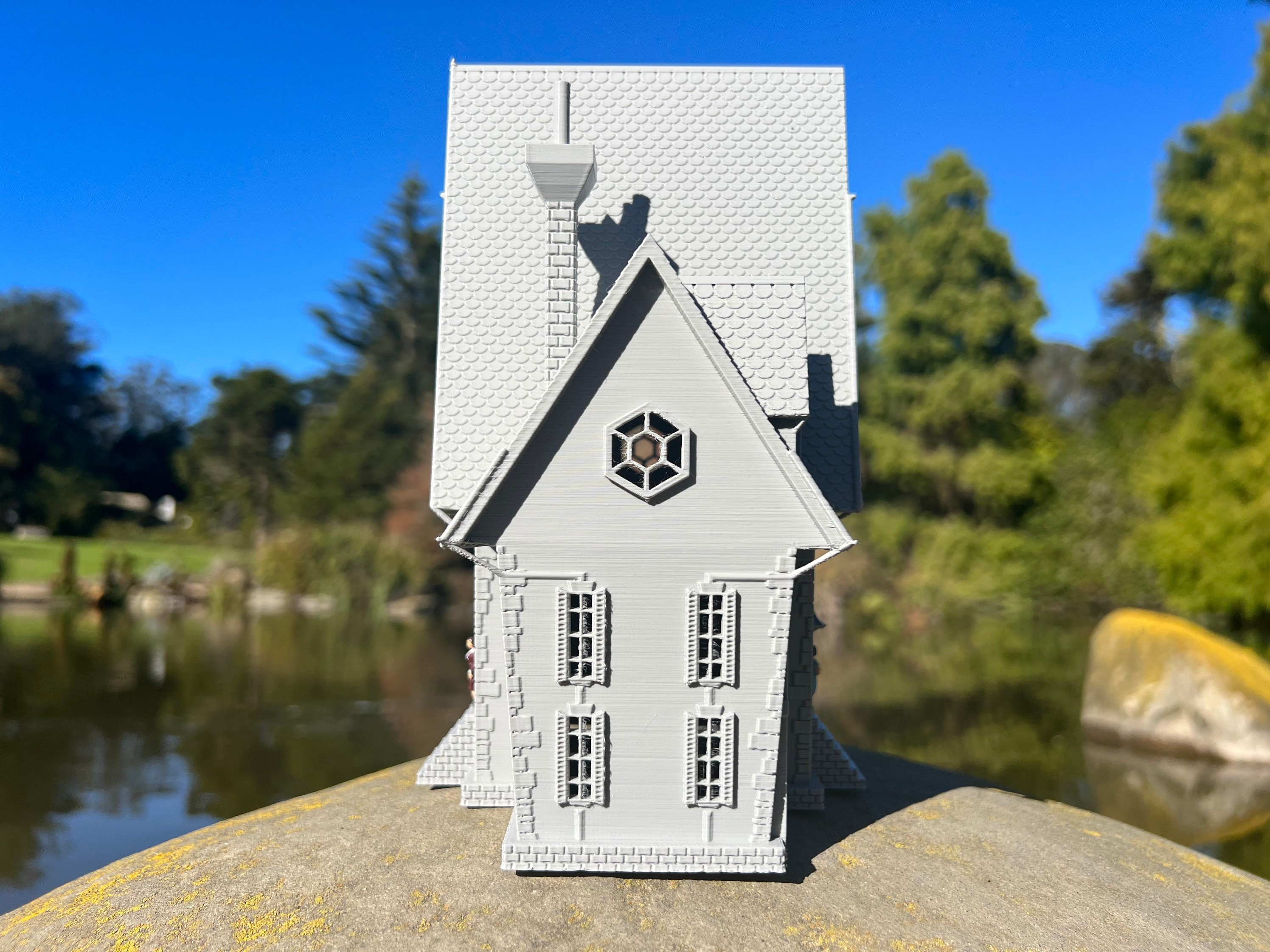 Miniature Gray Ho-scale Gru Villain House Gothic Victorian Minion ...