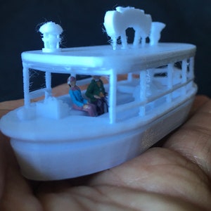 N-scale Passenger Cruise Boat “the Gold Queen” Miniature Ship Jungle ...