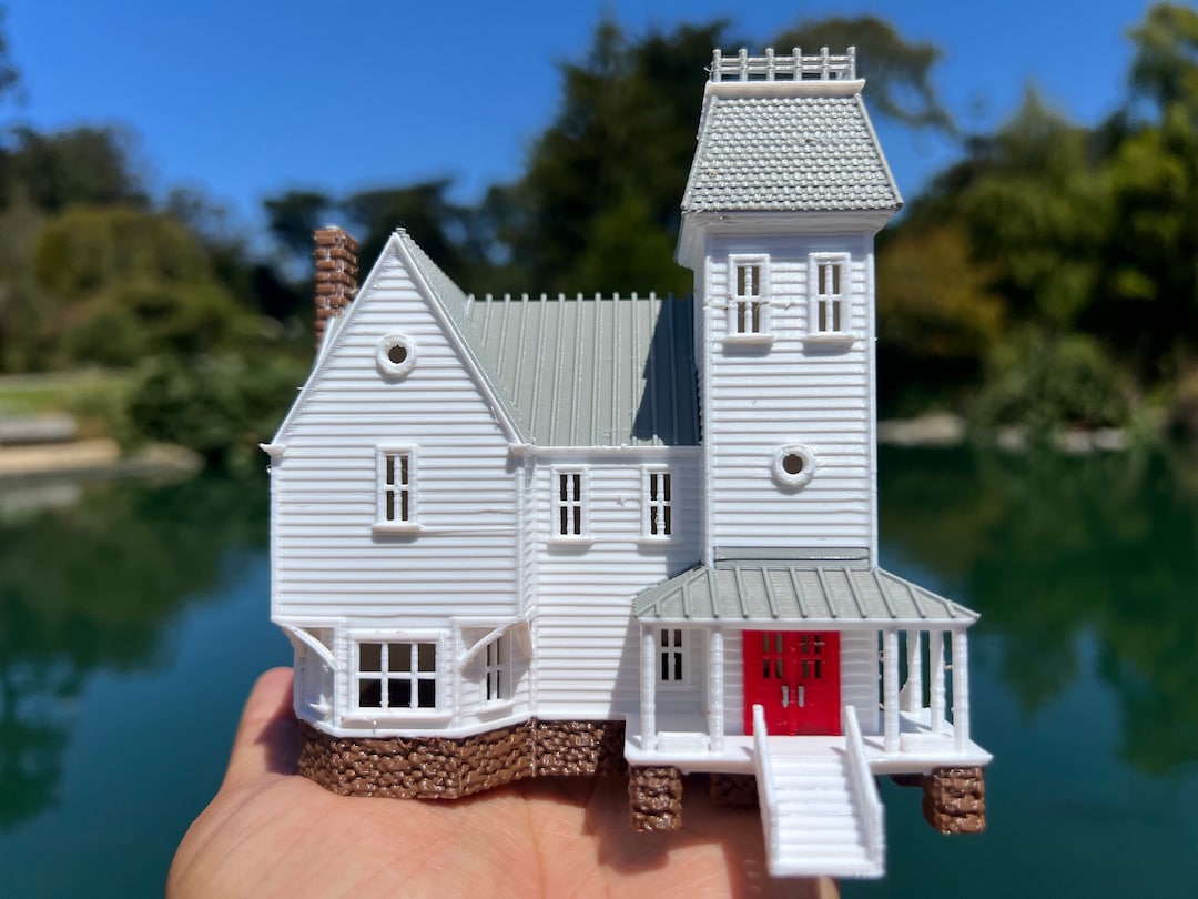 Small Miniature COLOR N-scale Beetlejuice Maitland House Victorian ...