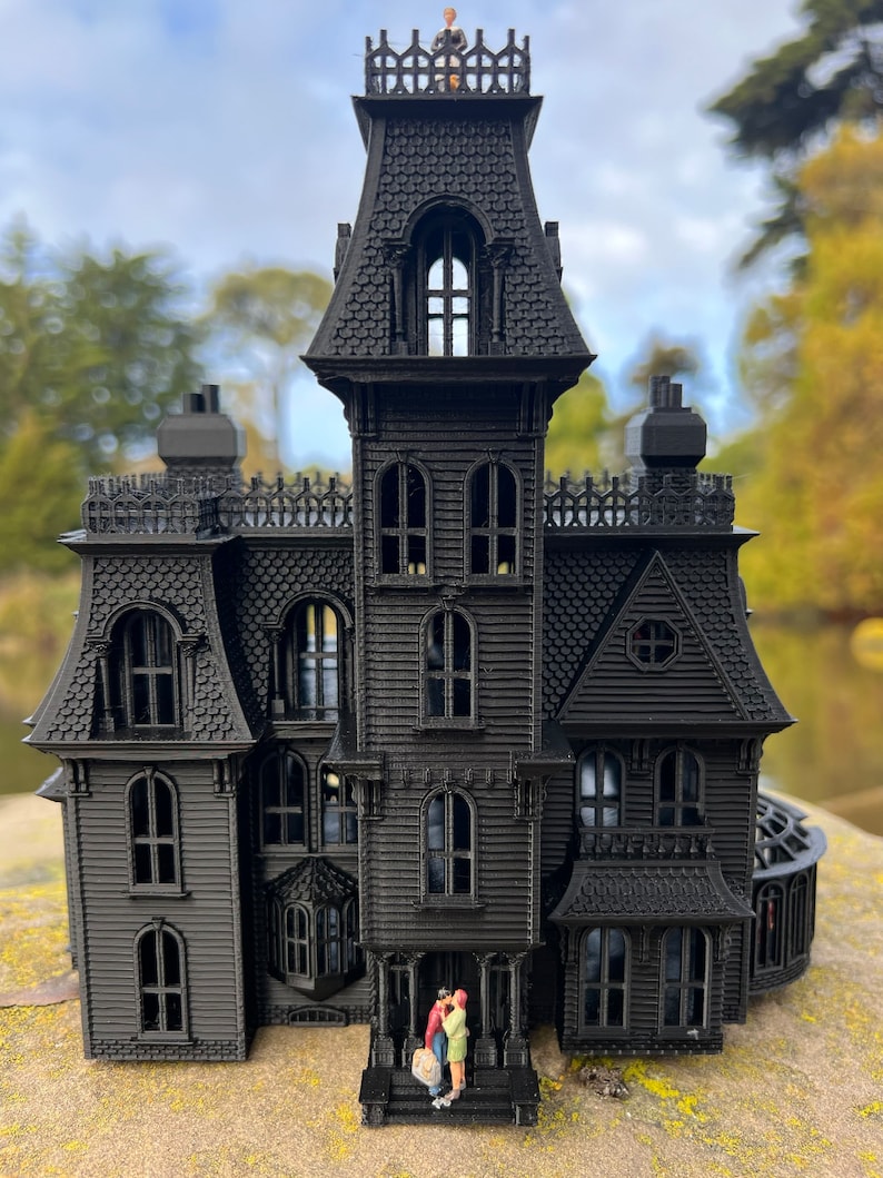 Opening Miniature 37 Black Ho-scale Addams Family House - Etsy