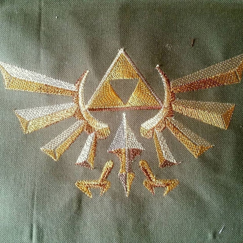 2 sizes Legend of Zelda royal symbol triforce / pattern | Etsy