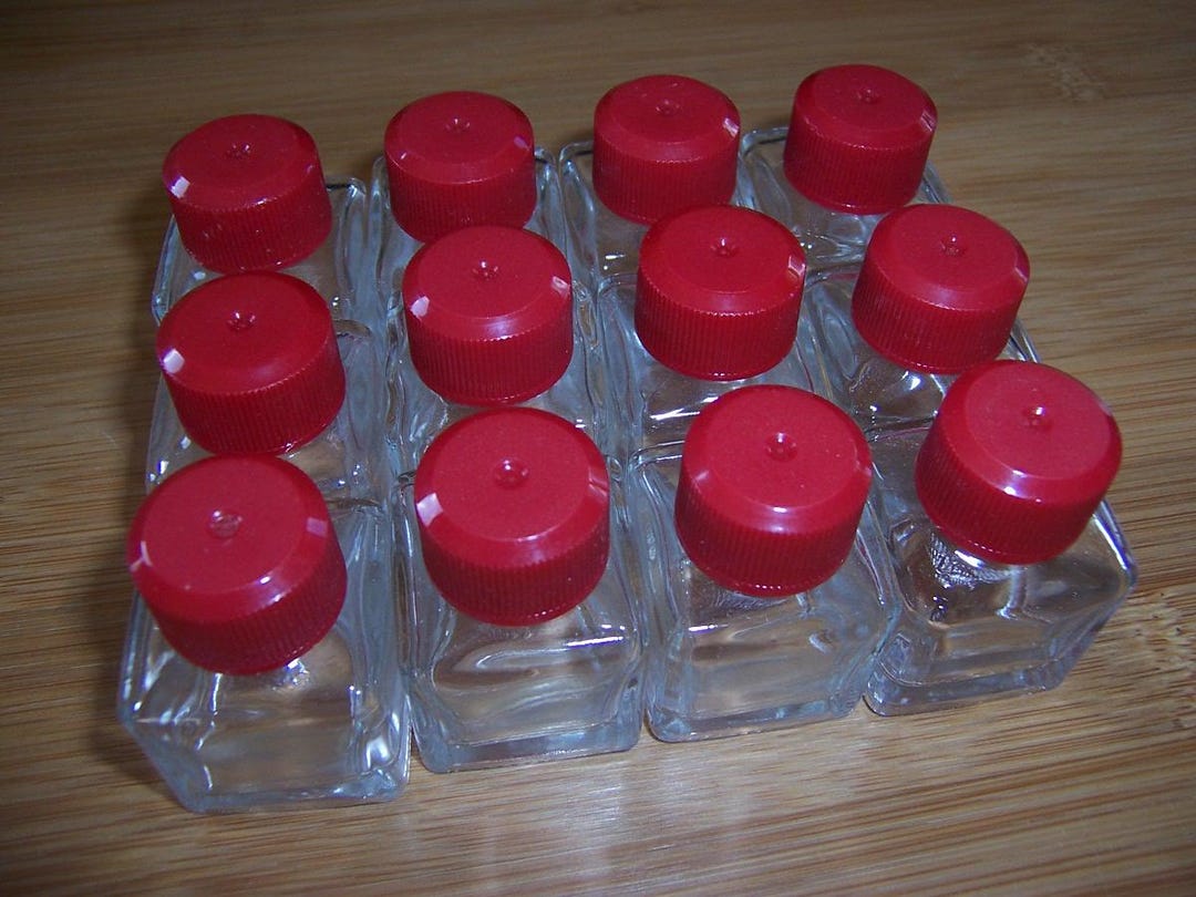 12 Small Square GLASS Bottles 3x3 Cm With RED Plastic Screw-on Caps ...